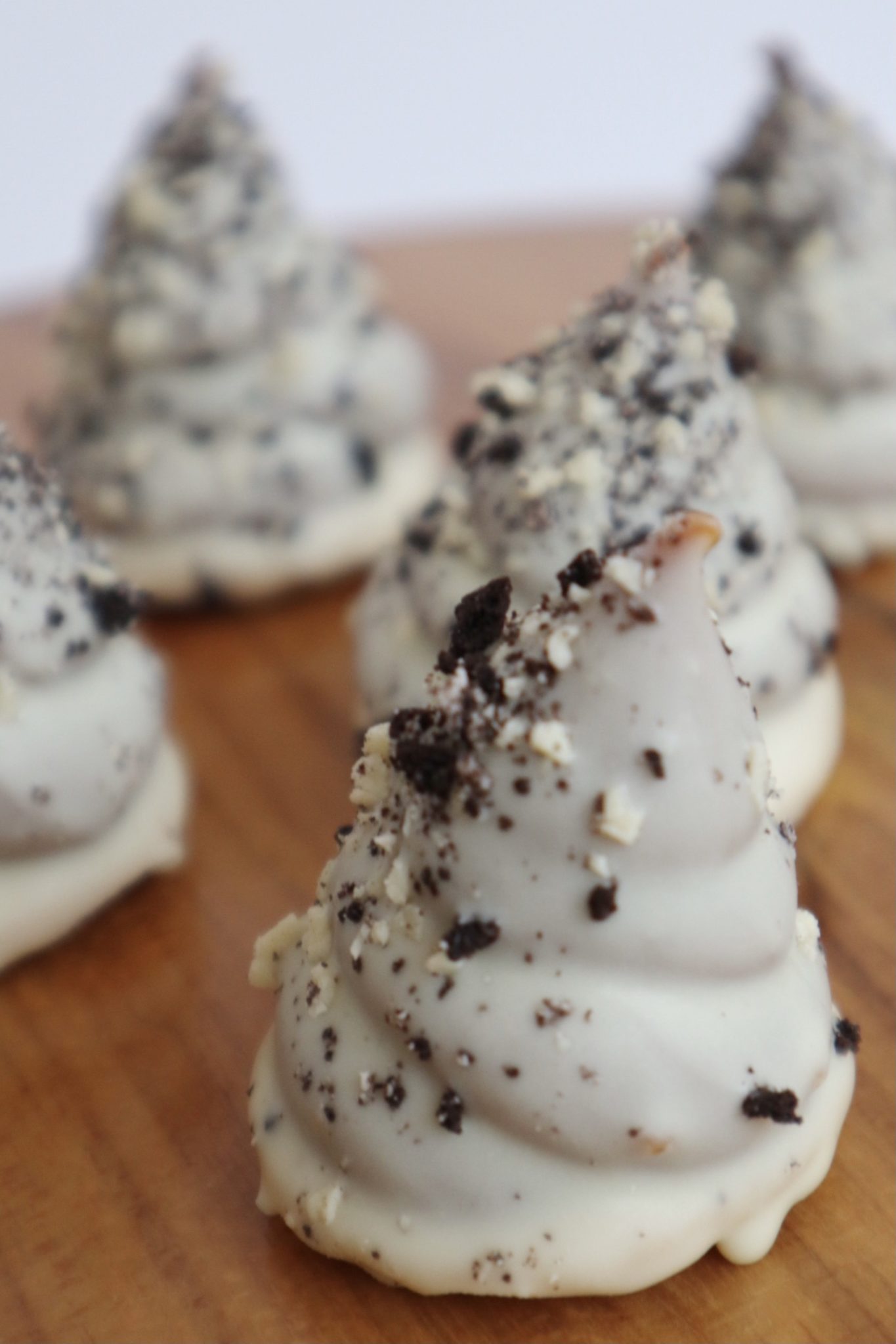 Conitos de Oreo - Postres Diana Carrion