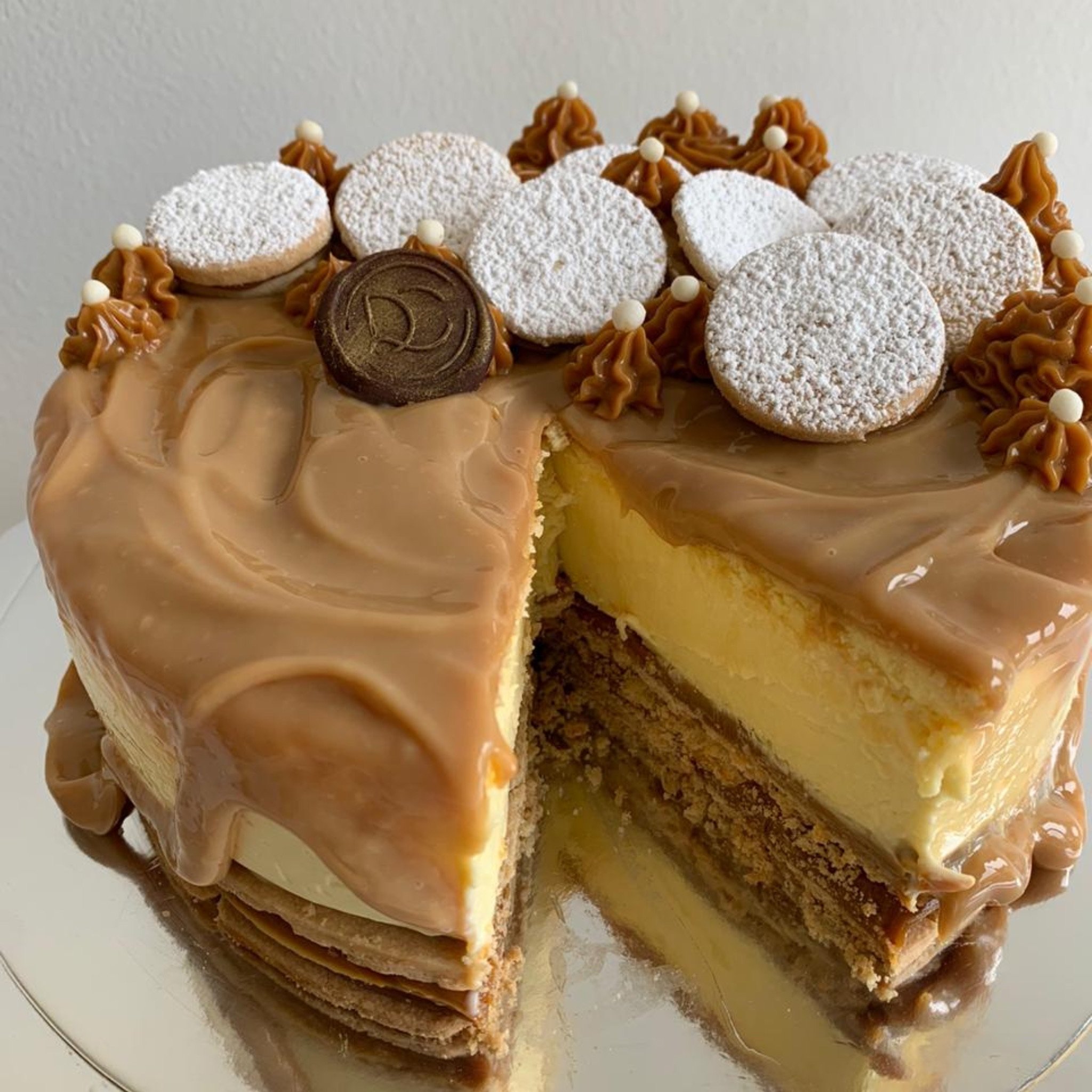 Cheesecake de Alfajor - Postres Diana Carrion