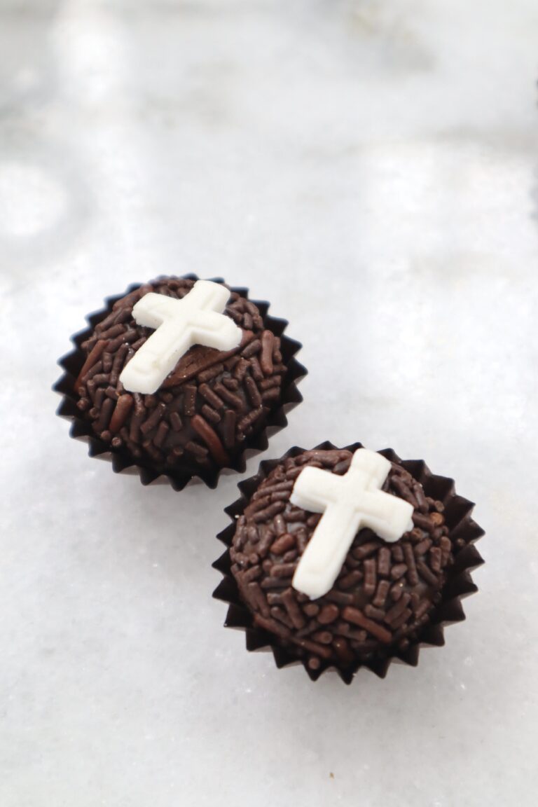 Trufa de chocolate Cruz Blanca - Postres Diana Carrion